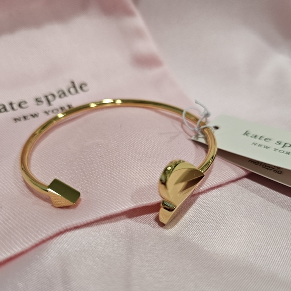 kate spade | Jewelry | Kate Spade Heritage Cuff Bracelet Gold Nwt ...